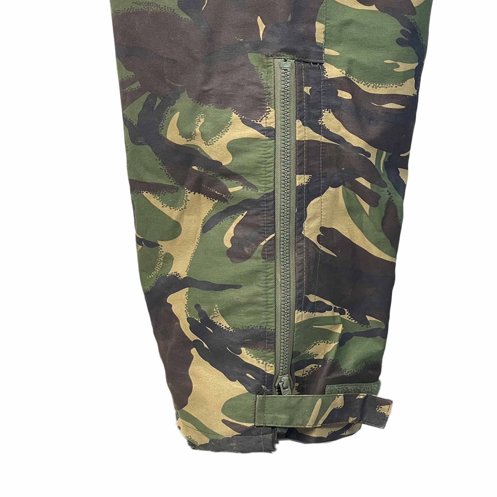 British Army Men’s GORE-TEX Waterproof Trousers DPM Camo — Goarmy